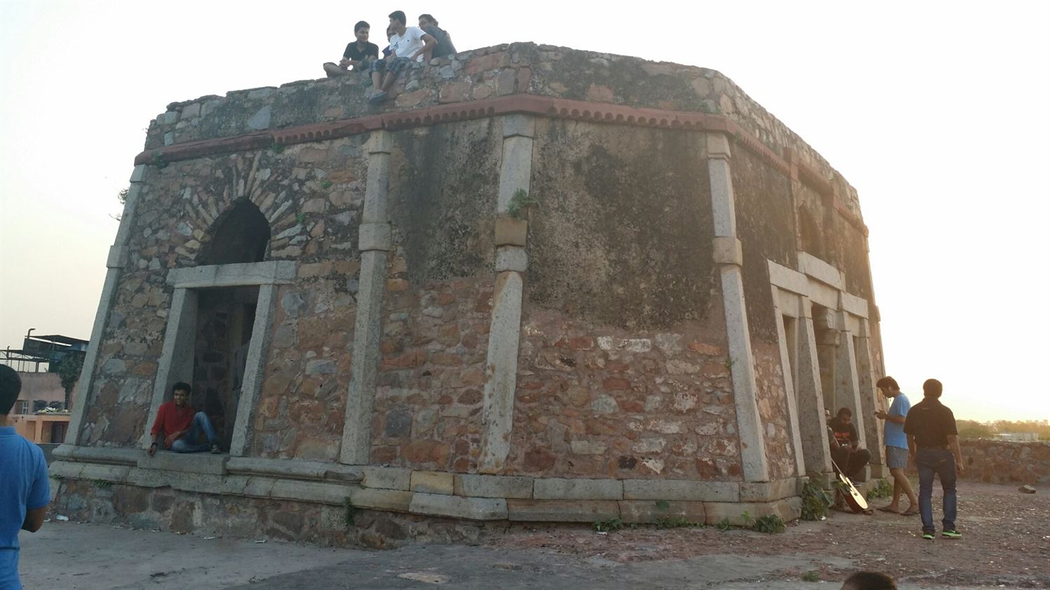 Bijai Mandal – in Jahanpanah, the 4th medieval city of Delhi – Rana Safvi