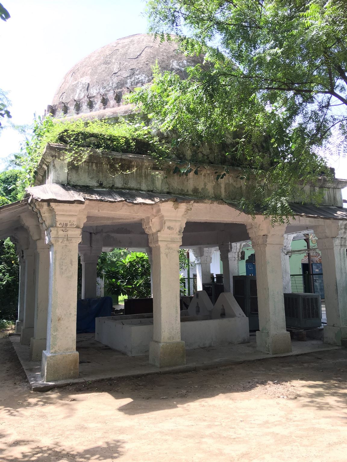 Dargah of Sheikh Salahuddin Darvesh – Rana Safvi